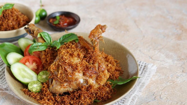 Ayam Serundeng: Resep Delicious dan Keistimewaan Kuliner